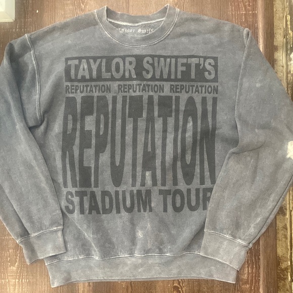 Taylor Swift | Sweaters | Taylor Swift Reputation Crewneck | Poshmark